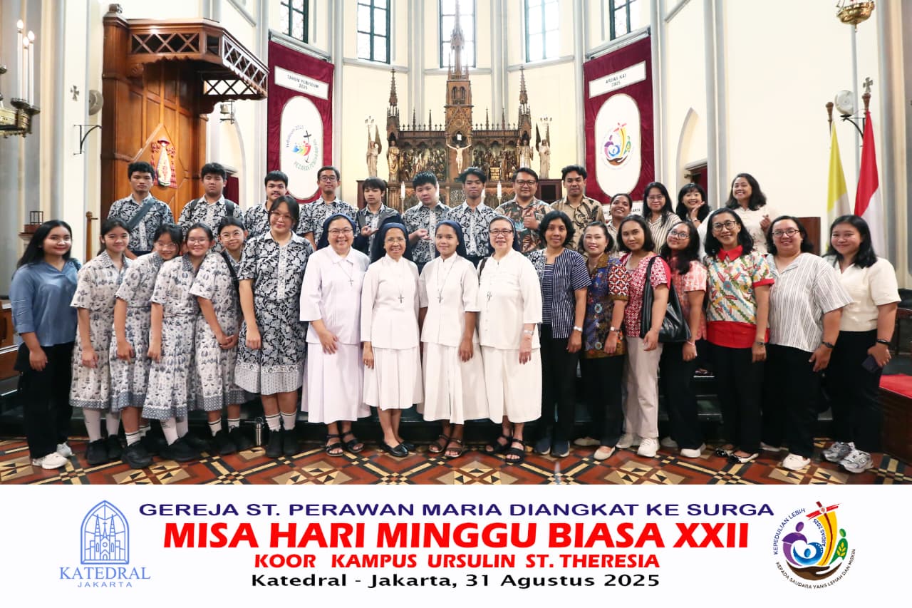 Pelayanan Koor Misa di Gereja Katedral Santa Perawan Maria Diangkat ke ...