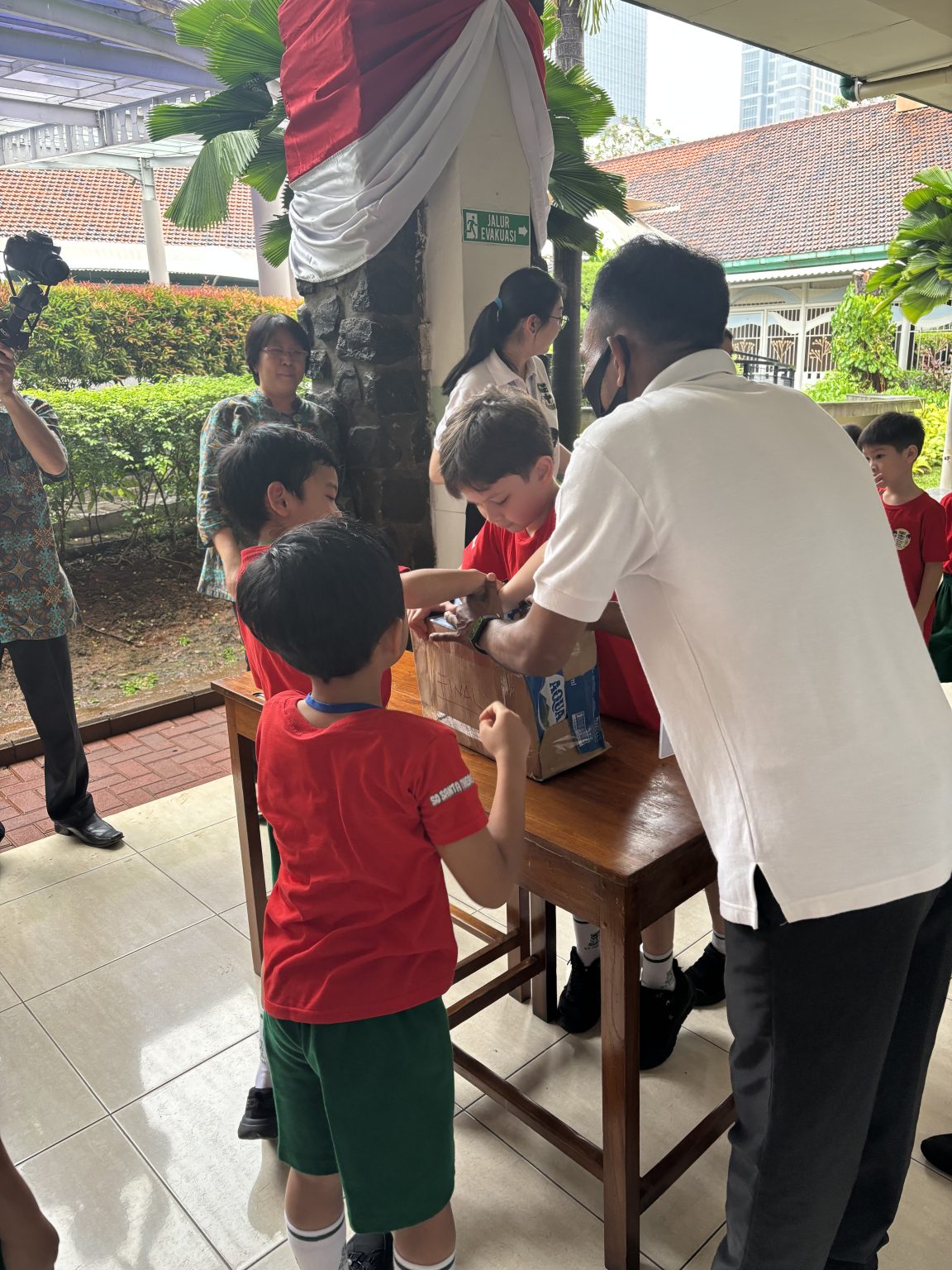 Lomba HUT RI Ke-80 T.A 2025-2026 – Kampus Ursulin Santa Theresia